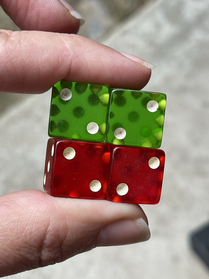 Vintage Lot of 4 Dice Apple Green & RED Bakelite Translucent 1/2 inch ...