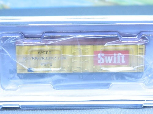 N Scale Rapido No. 521030 GARX 37' Meat Reefer SWIFT #2535 (RED LOGO ...