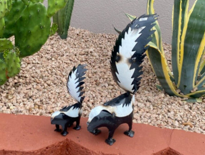 Metal Skunk Yard Art Garden Decor | eBay