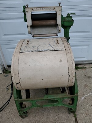 Prima Antique Electric wood Washing Machine, Nevercrush Wringer, Pulley ...