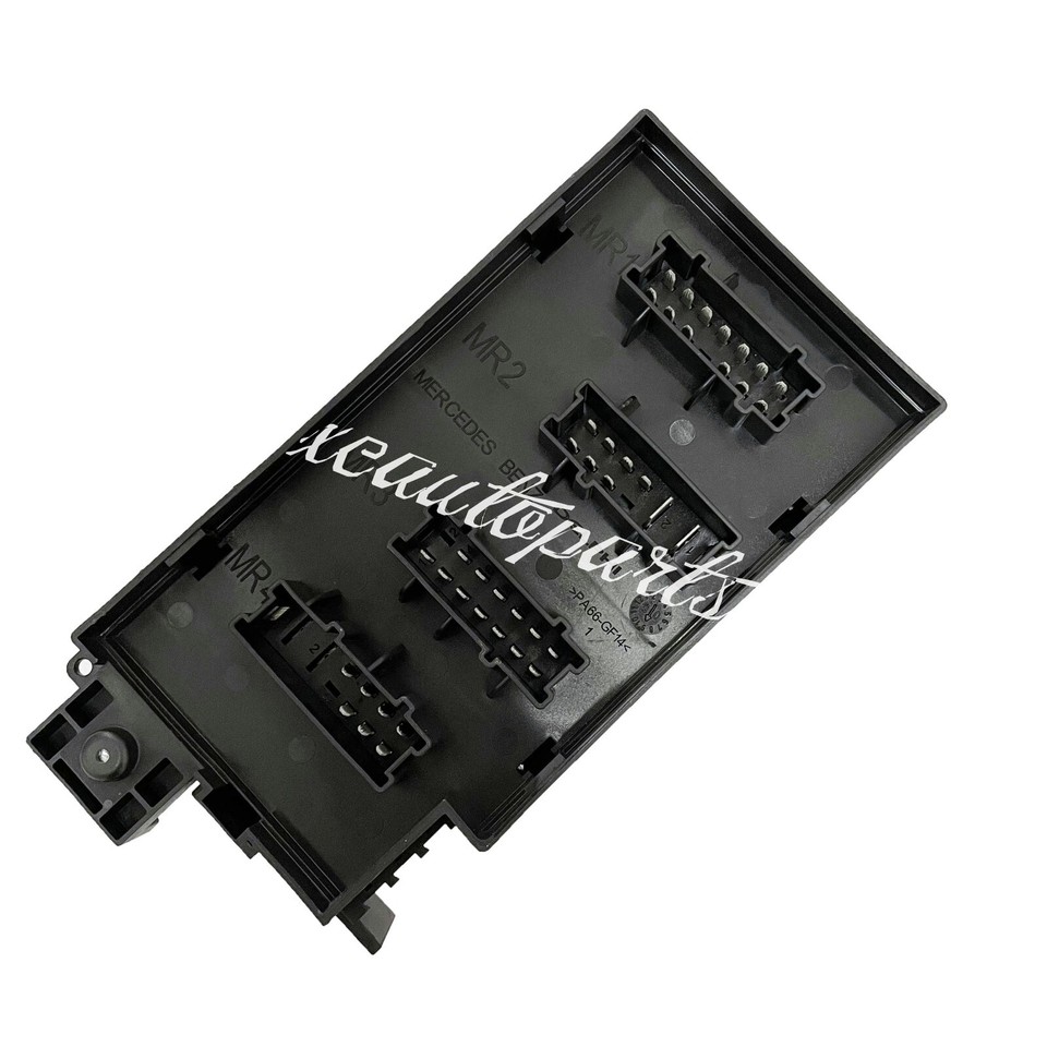 Front Relay Fuse Box Assembly OEM For 2005-2008 Mercedes ML350 ML500 ...