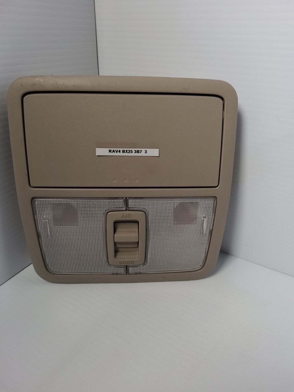 2006 2012 TOYOTA RAV4 OVERHEAD CONSOLE DOME LIGHT OEM | eBay