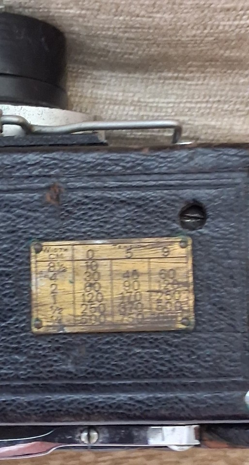 Vintage VN (Van Neck) Quarter Plate Folding Press Camera with Ross ...