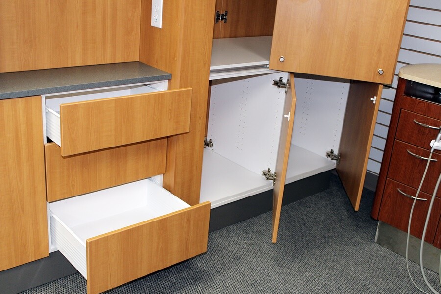 ADEC 5543 Center Island Console w/ X-Ray Pass Through & Doors (Fonthill ...