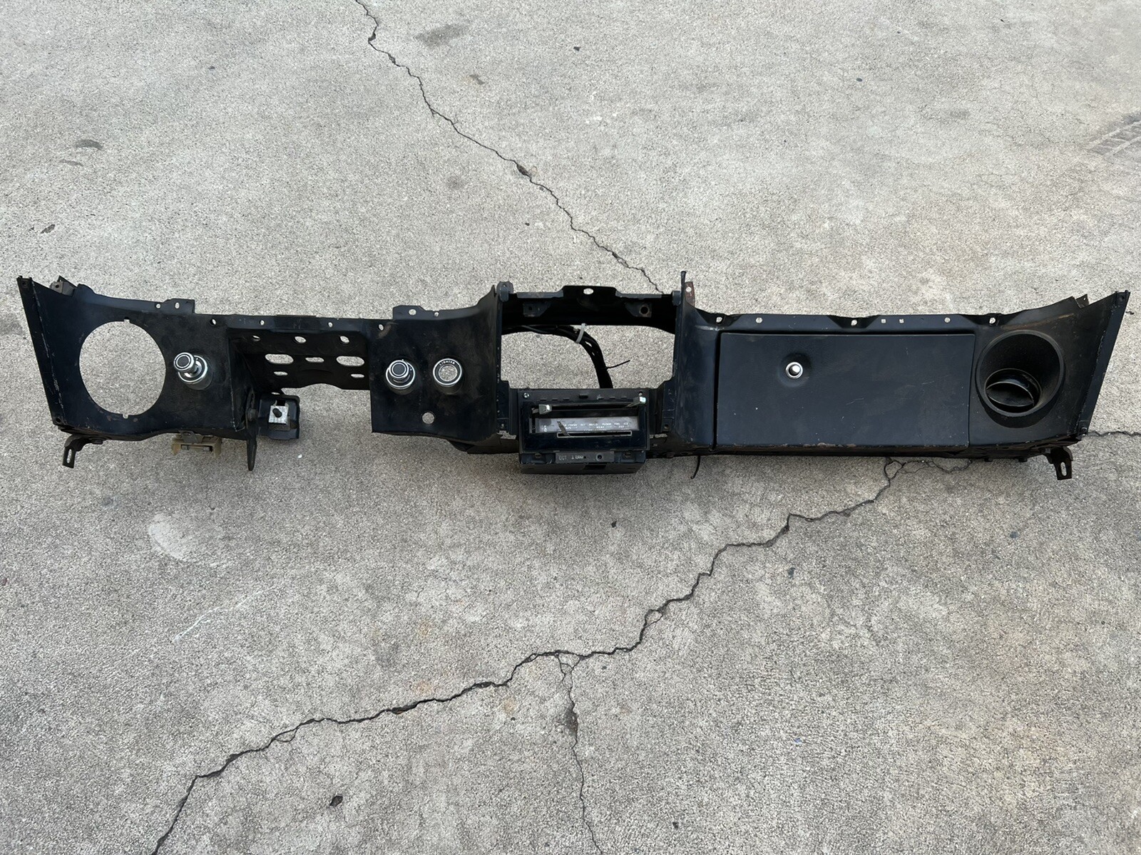 1970 Ford Mustang AC Air Lower Dash With Bezels and Controls Good Shape ...