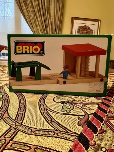 Vintage Brio Service Station & Cargo Train (# 33534 & # 33509) | eBay