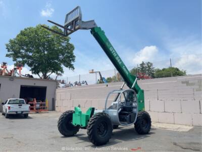 Forklifts - 000 Lb Capacity Forklift