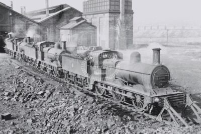 PHOTO British Railways Steam Locomotive 2F-I 58114 and 58190 and 58233 ...