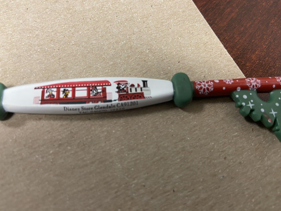 Mickey Mouse Holiday Express Train Disney Store Limited Edition ...