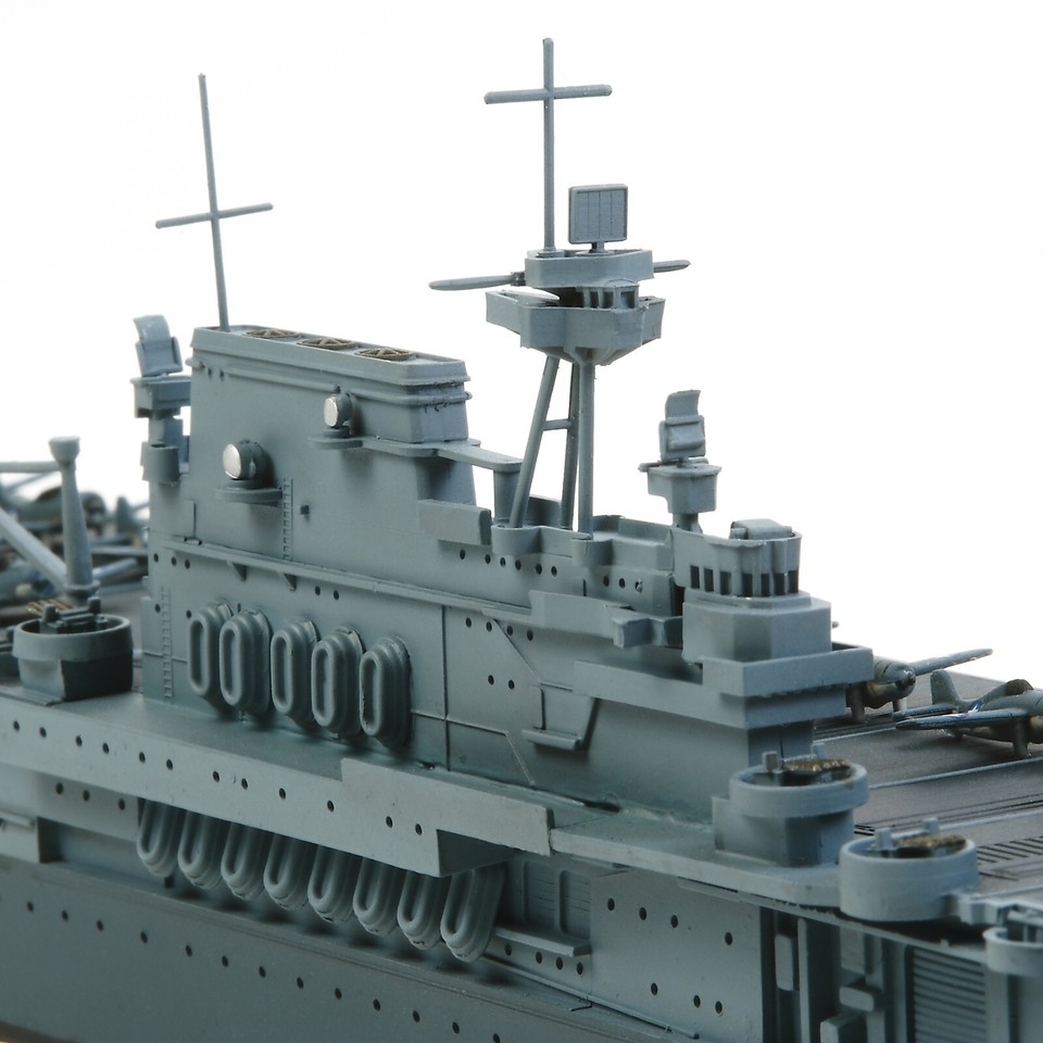Tamiya 1/700 USS Yorktown CV5 Aircraft Carrier Waterline Model Kit ...