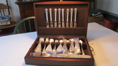 Westmoreland John and Priscilla Sterling Silver Flatware Set for 8 ...
