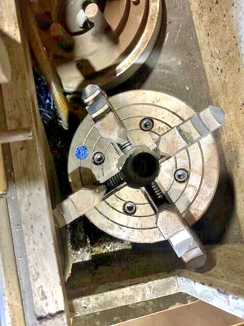 MSC VECTRAX LATHE WITH 3 & 4 JAW CHUNK , 72"L, MAX SPINDLE SPEED 2000 ...