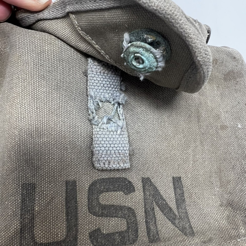 Vintage 1960s US Navy ND Mark V Gas Mask Military Vietnam War With Bag ...