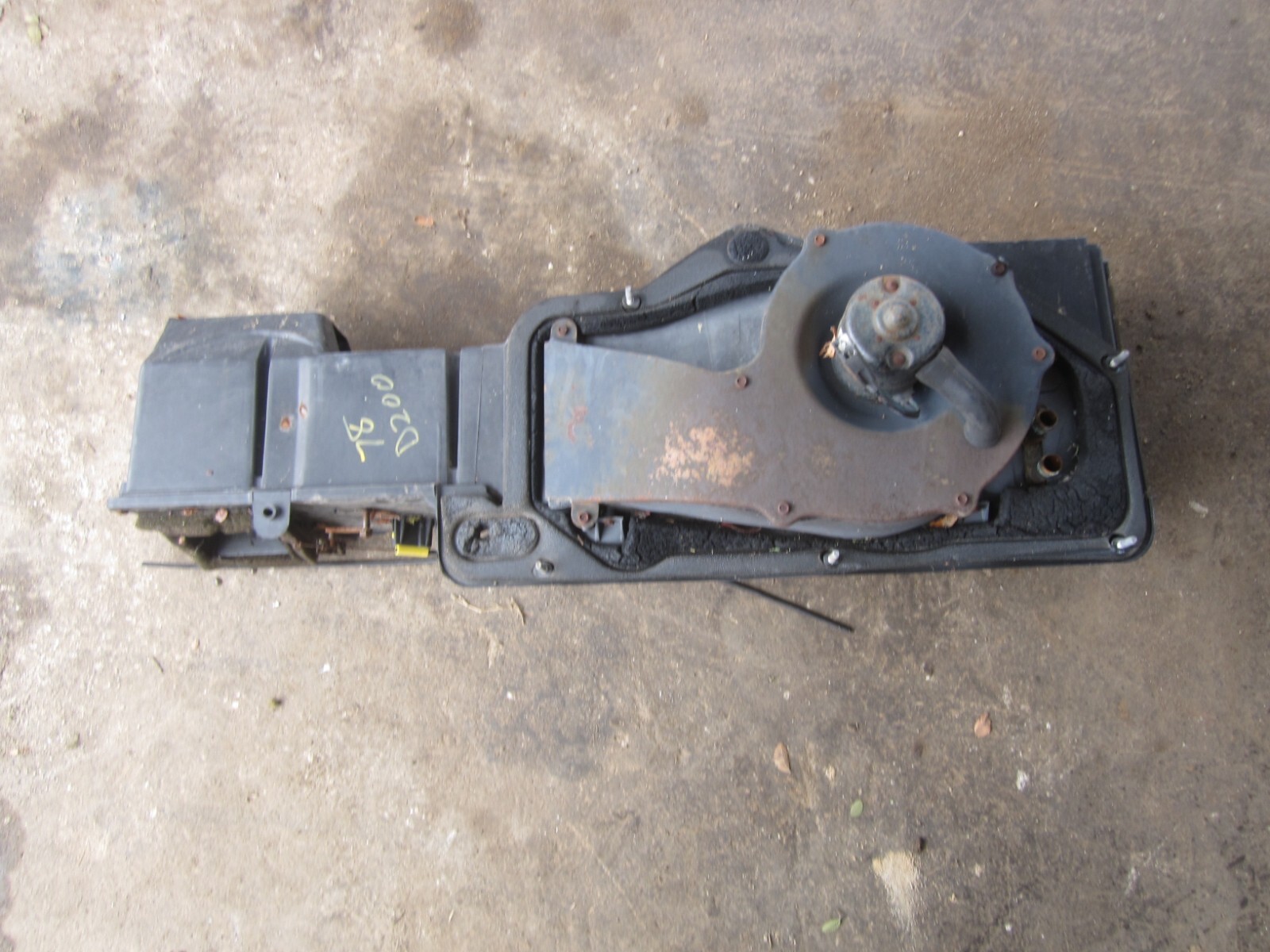 78 DODGE D150 RAMCHARGER NON AC HEATER CORE BOX OEM | eBay