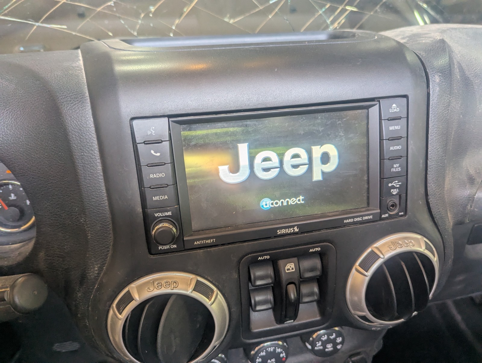 2011-2017 Jeep Wrangler Radio Display Receiver Navigation ID RHR 12 13 ...