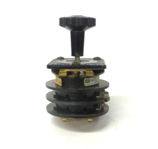 ELECTROSWITCH CORP AC AMMETER CONTROL SWITCH 2404C, SERIES 24, 30A ...