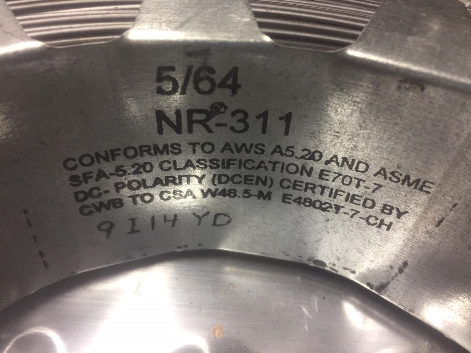 Lincoln elettrico 5/64" innershield senza prezzo di riserva 311 15 ...