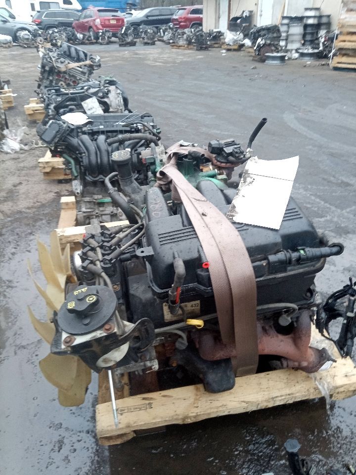 Used Engine Complete Assembly fits: 2004 Ford Explorer 4.0L SOHC VIN E ...