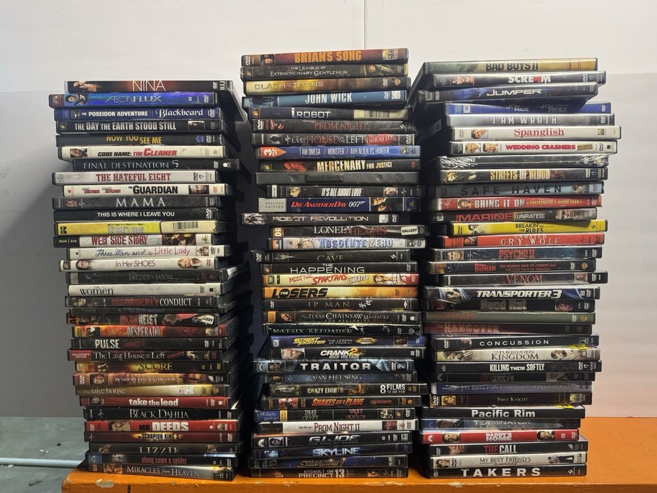 mega wholesale/bulk lot of dvds used assorted. Over 800 DVDs 80s 90s ...