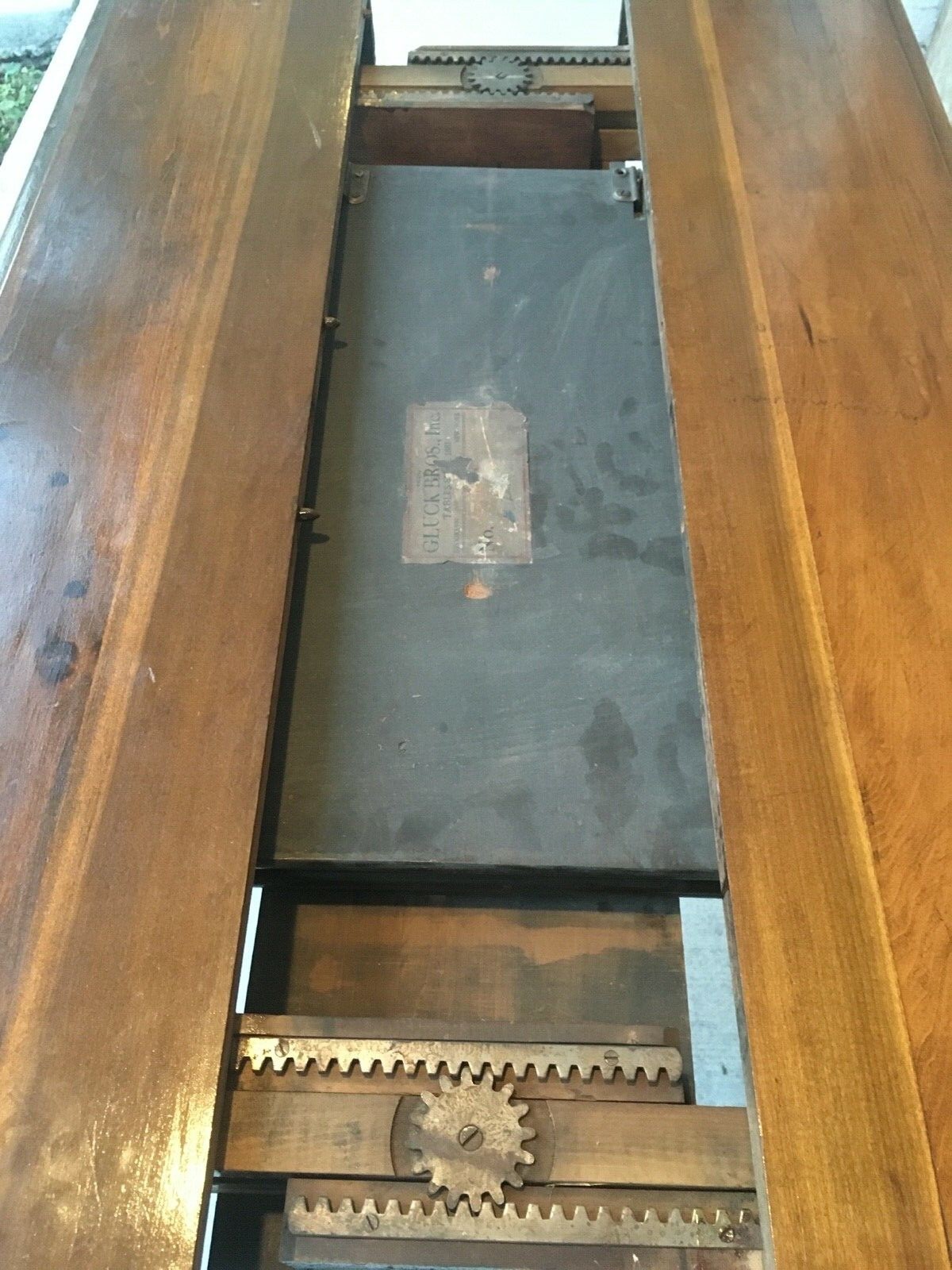 Antique Gluck Brothers Brooklyn New York Expanding Library Table Late ...