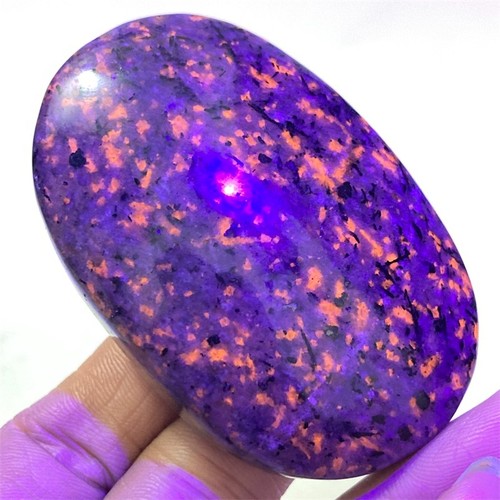 92g Bright Natural Stone Yooperlite Lake Superior Sodalite Gorgeous ...