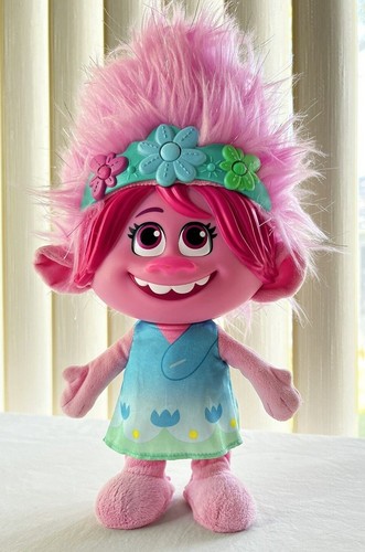 Dreamworks Animation Trolls Doll World Tour Color Poppin' Poppy Color ...
