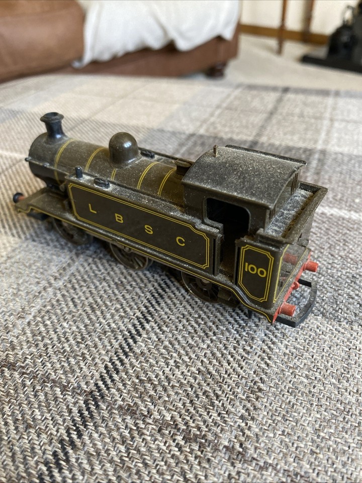 Hornby R353 00 Gauge E2 Tank Engine 0-6-0 LBSC | eBay UK