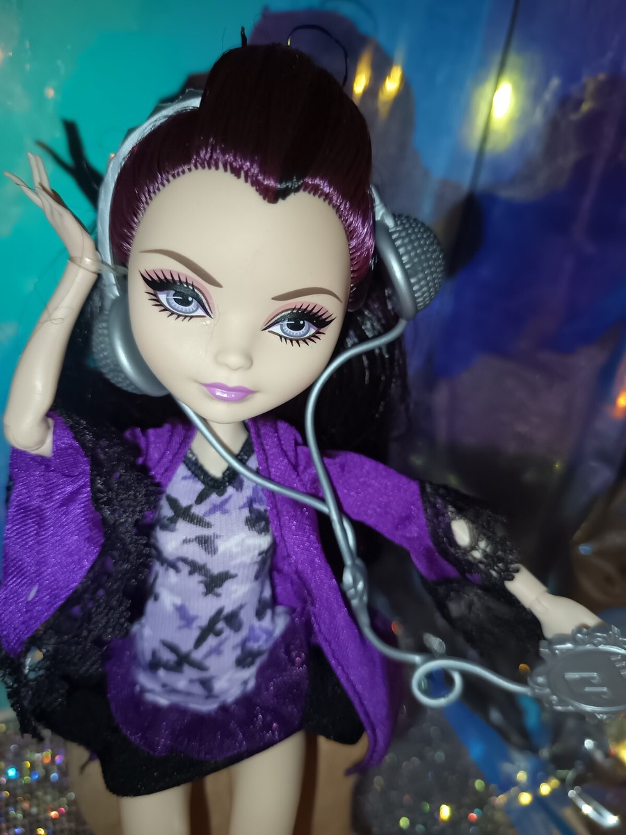 Raven Queen Ever After High Wallpaper