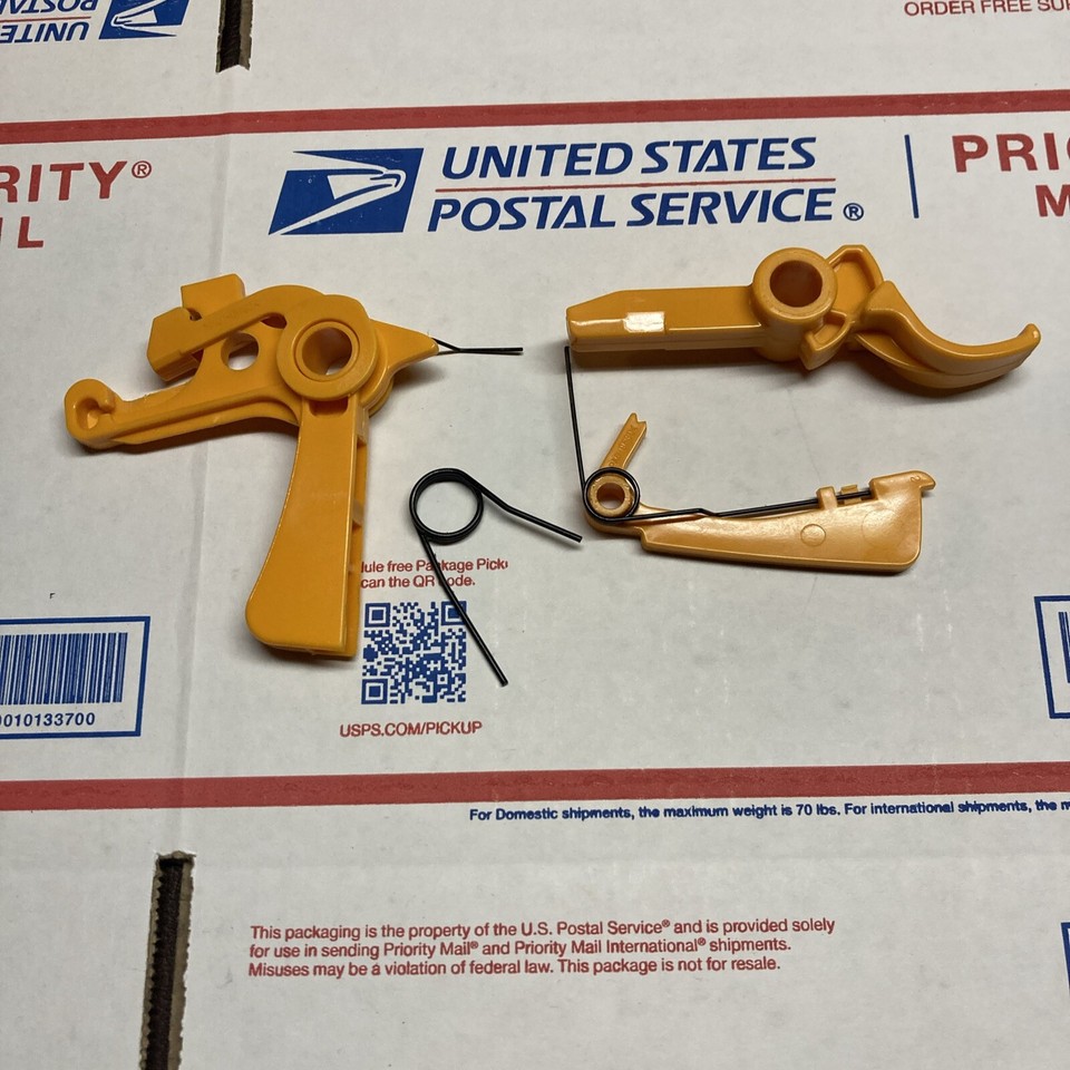 New Genuine OEM Poulan Pro 23cc PR2322 22" Gas Hedge Trimmer Throttle ...
