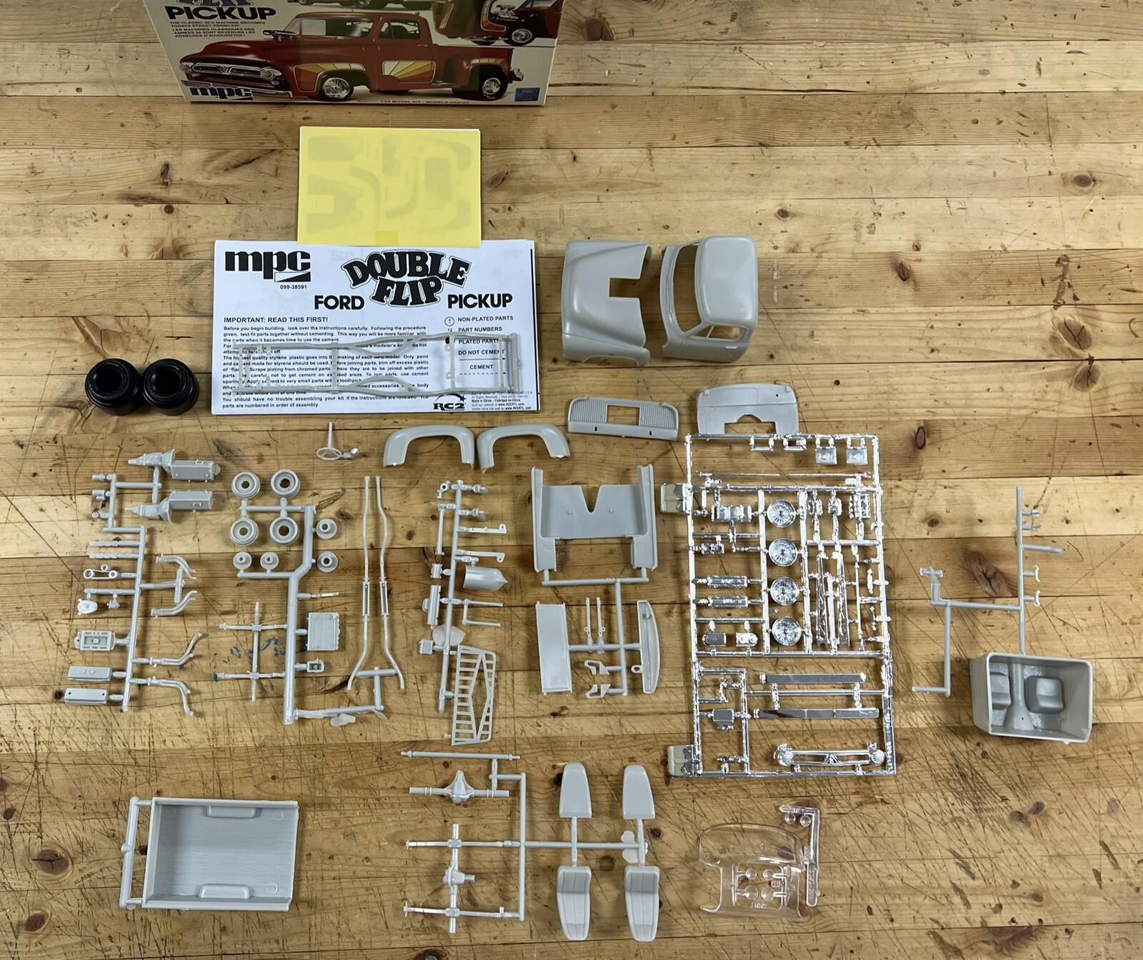 MPC Ford Double Flip Pickup Model Kit 1/25 2007 NEVER STARTED UNSEALED ...