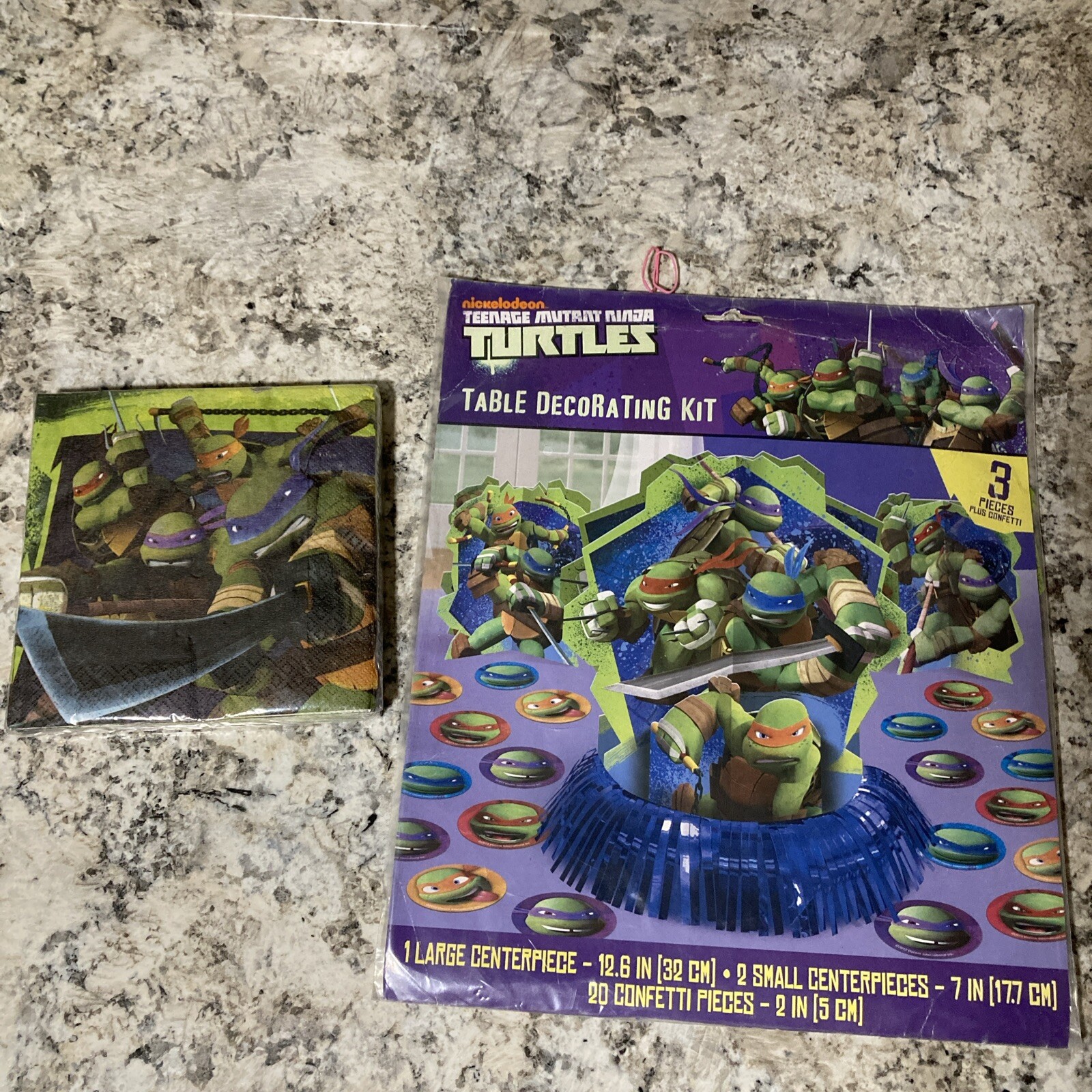Teenage mutant ninja turtles table decorating kit and napkins birthday ...