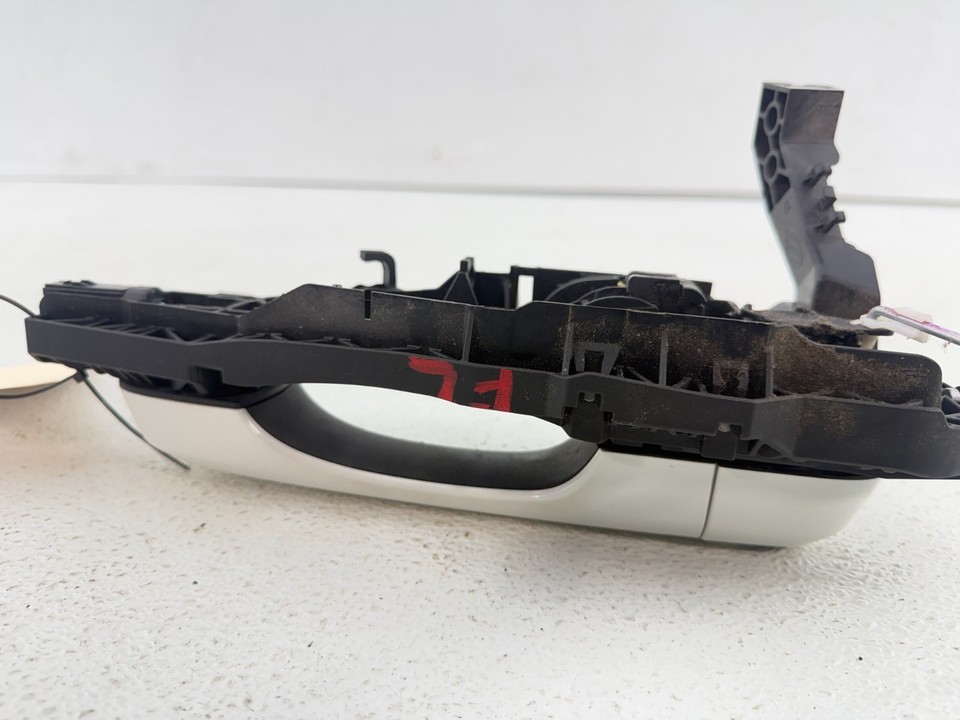 15-21 JEEP RENEGADE FRONT LEFT DRIVER SIDE EXTERIOR DOOR HANDLE ALPINE ...