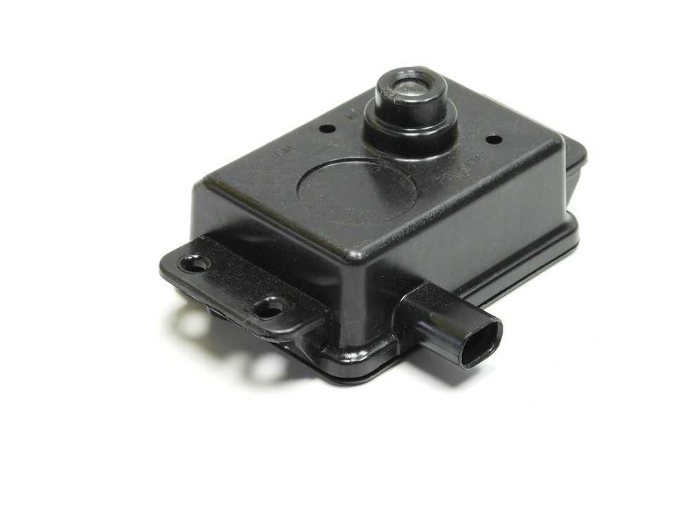 OEM GMC 13540010 Rear Closure Hands Free Lamp Replacement 2021-2022 ...