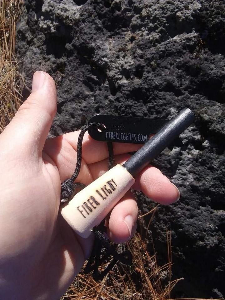 Ferro Rod Fire Starter, Fire Steel Striker with Wood Handle and Lanyard ...