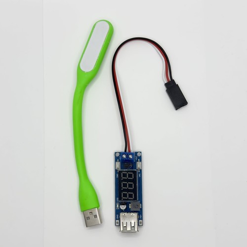 AM-USBLIGHT Arrowmax Portable LED Light With Voltmeter Display ...
