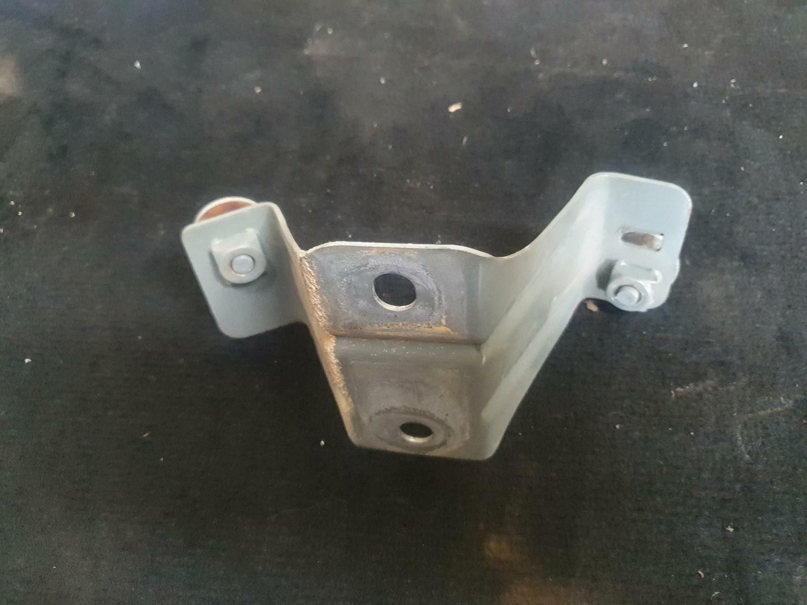 HOLDEN COMMODORE REAR BAR BRKT/REINFORCEMENT LEFT BRACKET, VT-VZ, SEDAN ...