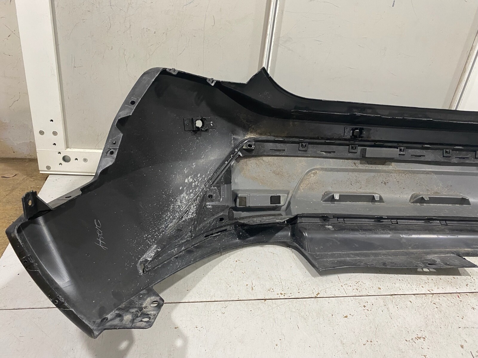 2021-2022 Nissan Rogue Sport Rear Bumper 850B0-6RR0B OEM | eBay