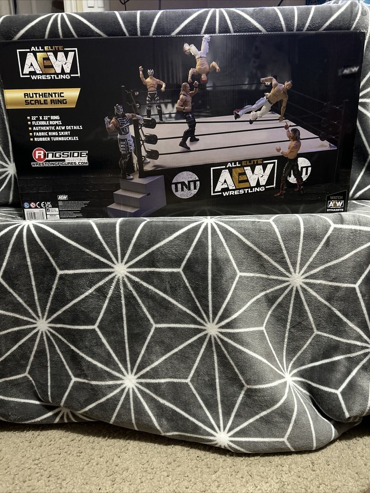 AEW Jazwares All Elite Wrestling Authentic Scale Ring w Kenny Omega ...
