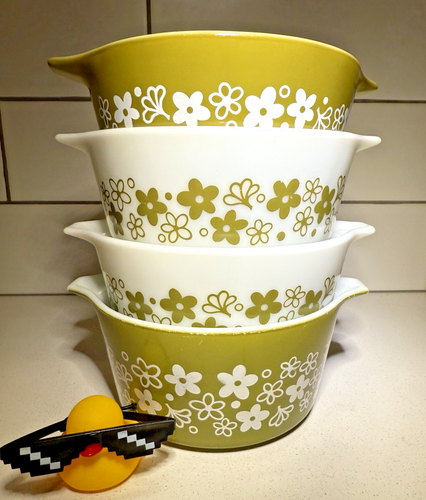 Pyrex Spring Blossom "Crazy Daisy" Casserole Dish Set 471, 472, 472 and 473 | eBay