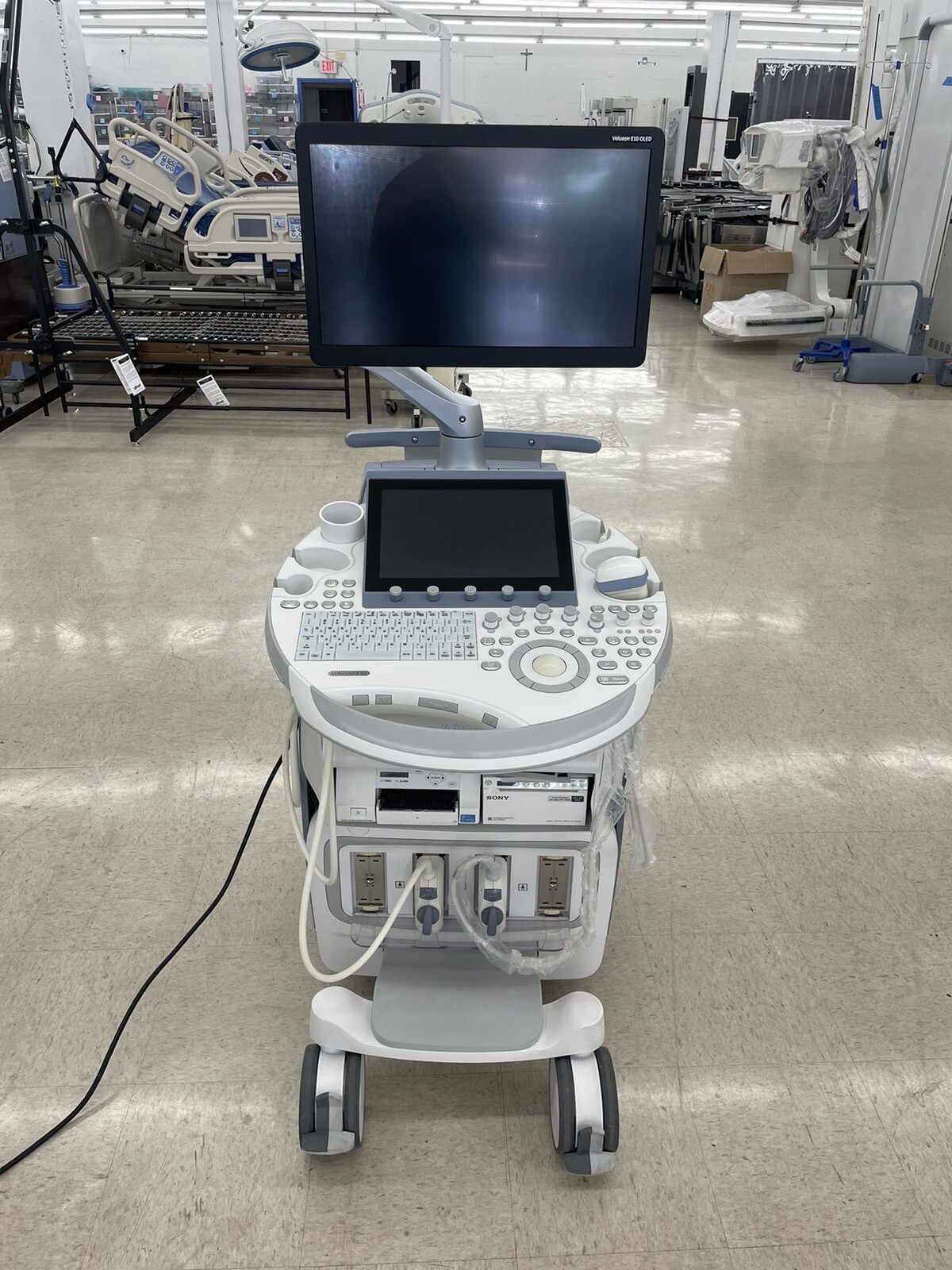 GE Voluson E10 BT19 Ultrasound System - With 2 Probes | eBay