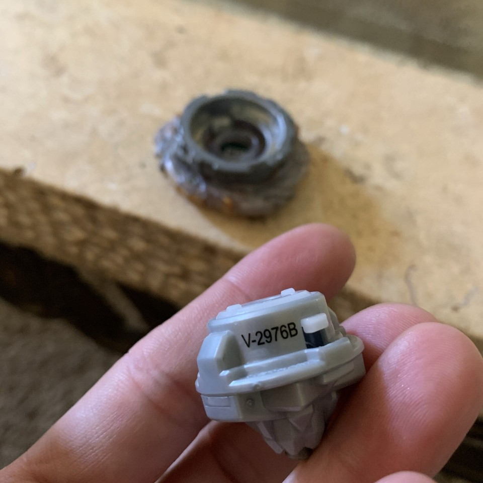 Drain Fafnir Ultimate Tournament Beyblade Hasbro Burst V-2976B E5303 L3 ...