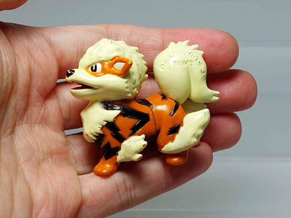 Arcanine (New Color ver) Pokemon Monster Collection Figure Tomy Japan ...
