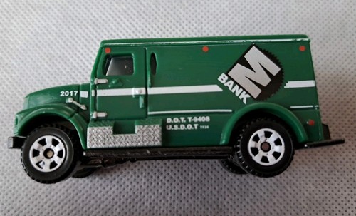 2013 Matchbox International Armored Car M Bank 1:64 Green Excellent ...