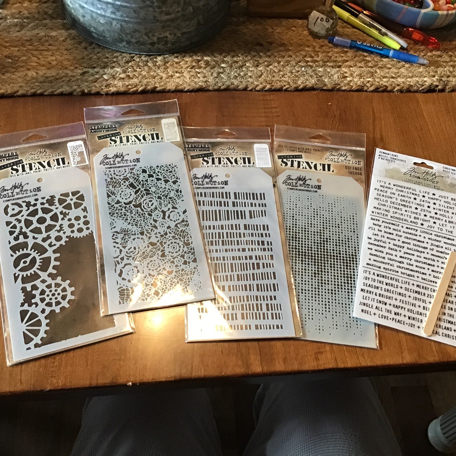 Tim Holtz Collection 4 Layering Stencils & 1 Remnant Rubs (Idea-ology ...