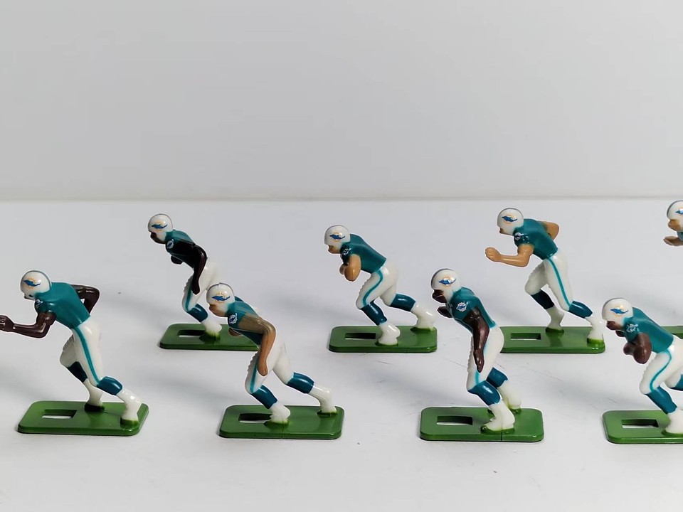 Tudor Games MIAMI DOLPHINS NFL Electric Football Game 11 Player 9-12-D ...