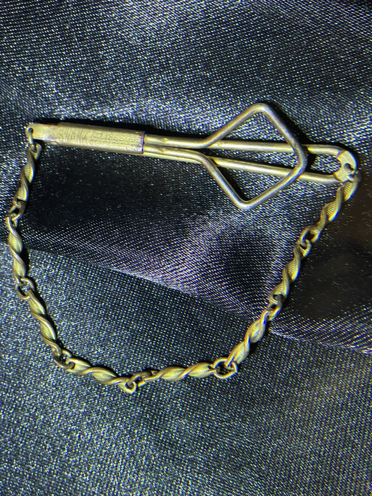 ANTIQUE 1932 SWANK Tie Bar & Fancy Chain, Cravat Hold… - Gem