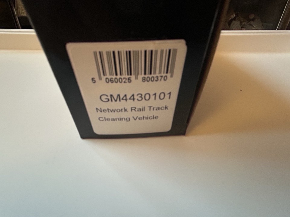 Gaugemaster GM4430101 Piko Network Rail Track Cleaner HO/OO | eBay UK