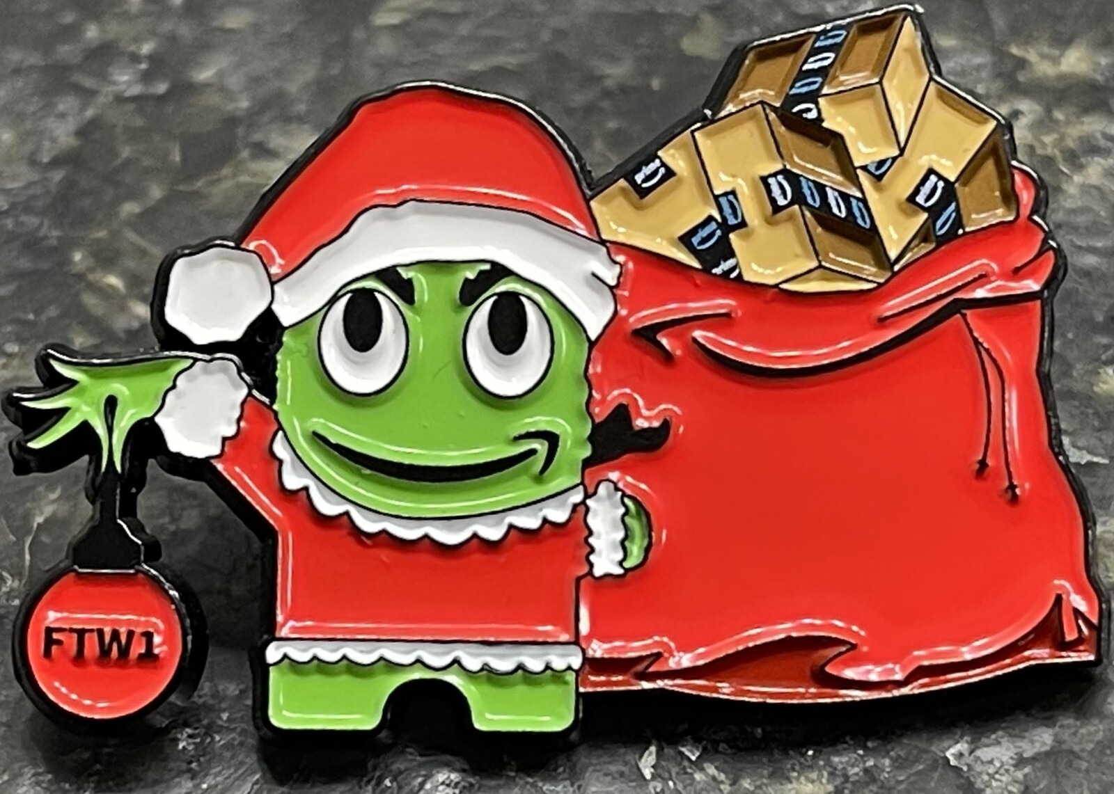 Grinch with Santa's toy sack AMAZON PECCY PIN | eBay