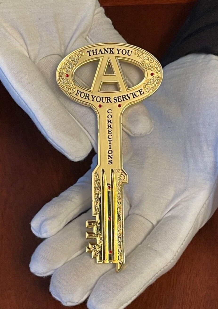Folger Adam Key - THANK YOU FOR YOUR SERVICE -Ruby Edition (with Gift ...
