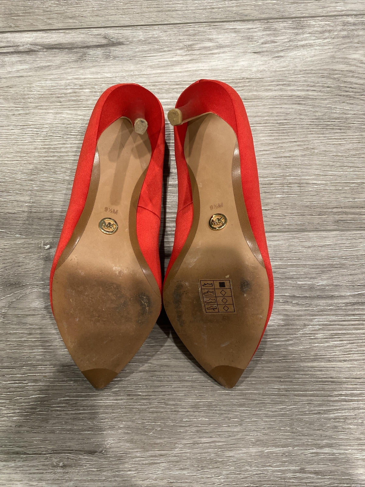 Michael Kors US 9.5M Bright Red Satin Pumps - Gem